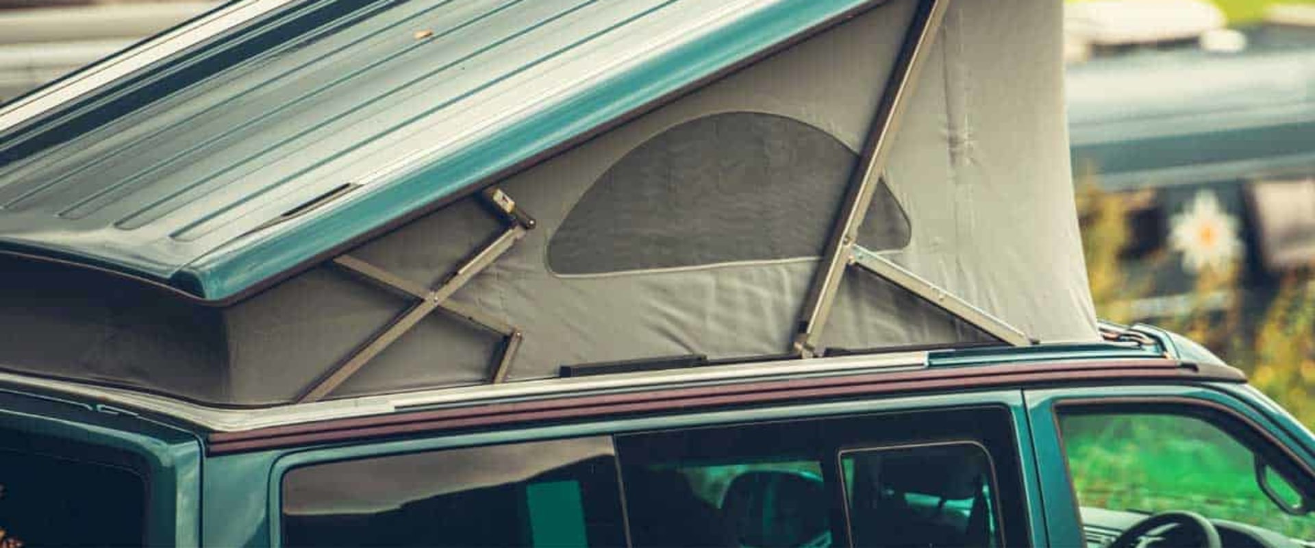 How do roof tents work?